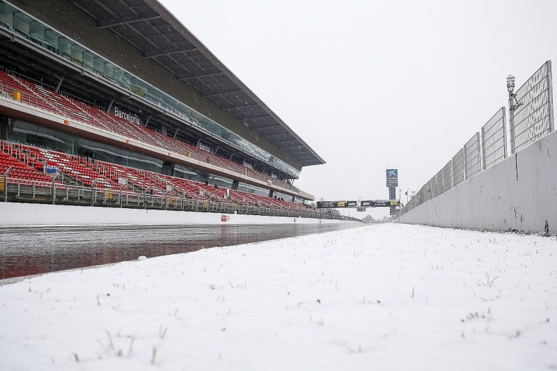 F1 testing: Moves to reschedule snow-hit test day set to fail