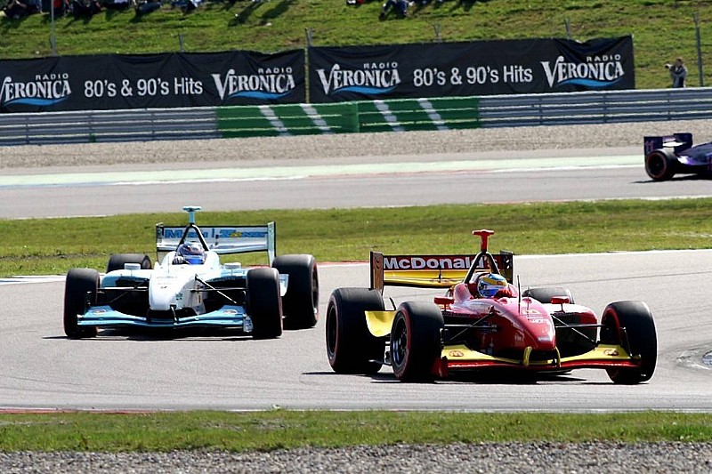 Andrettis, Bourdais, Rahal and more pay tribute to Carl Haas