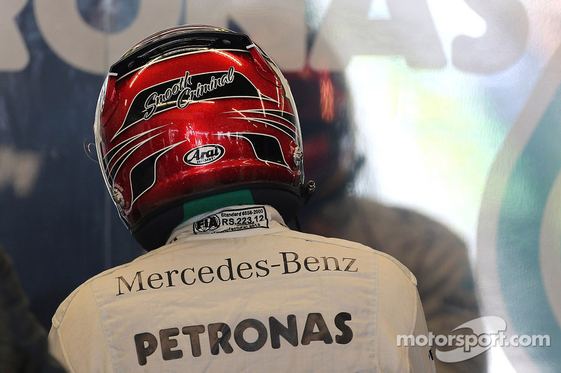Photos - Les casques de Lewis Hamilton depuis 2007 - Motorsport.com