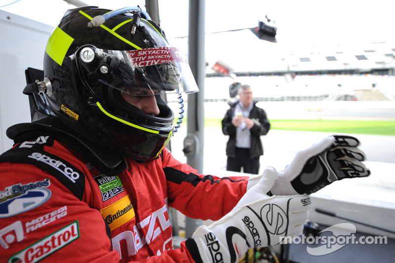 بن ديفلين صفحة الملف الشخصي - سيرة ذاتية, الأخبار, الصور وملفات الفيديو